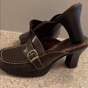 Mudd | Shoes | Mudd Brown Mules Clogs | Poshmark